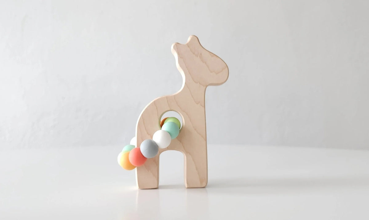 Bannor Toys - Wooden Giraffe - "Bannor" Teething Beads – Colorado Baby
